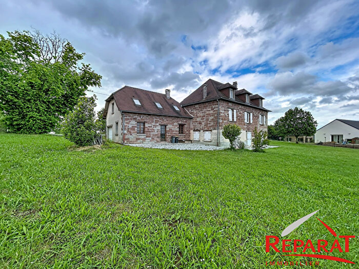 Saint-Aulaire - Maison 15 pièces à vendre