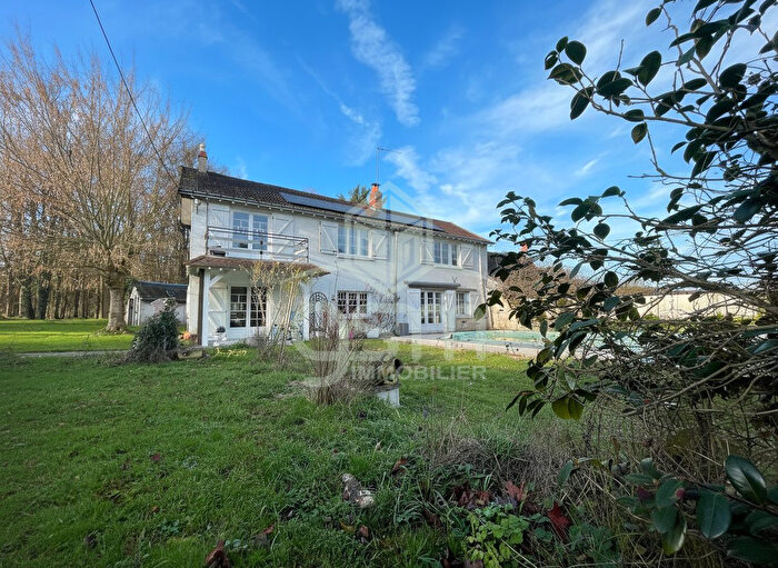 Maison à vendre - Saint-Branchs - 7 pièces - 3 chambres