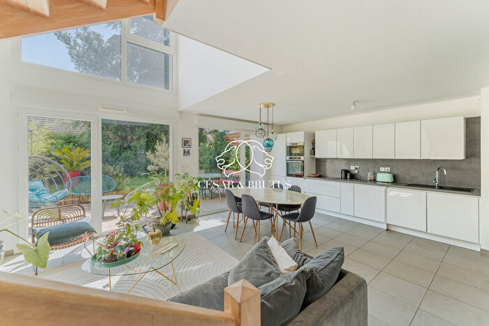 Écully, Centre-ville - Maison 5 pièces à vendre