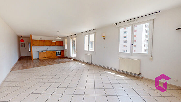 Appartement 3 pièces à vendre à Saint-Étienne, Bernay, Valfuret