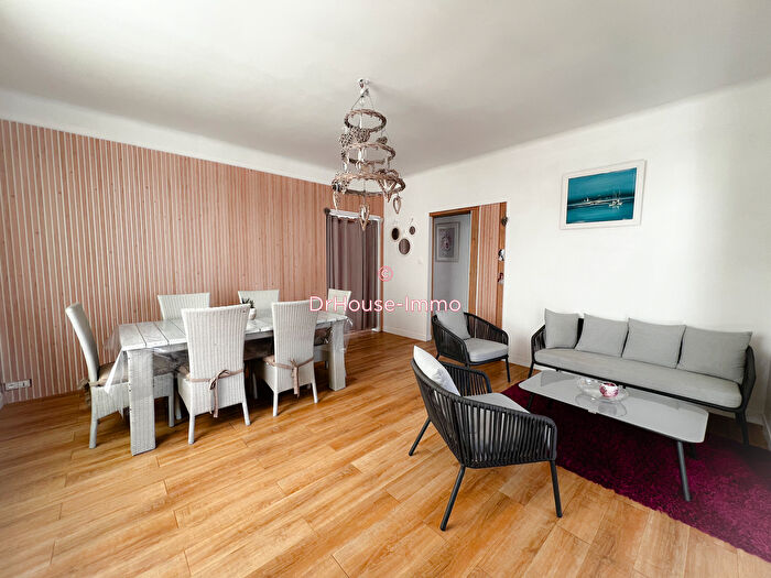 Maison à vendre - Luçon - 5 pièces - 3 chambres