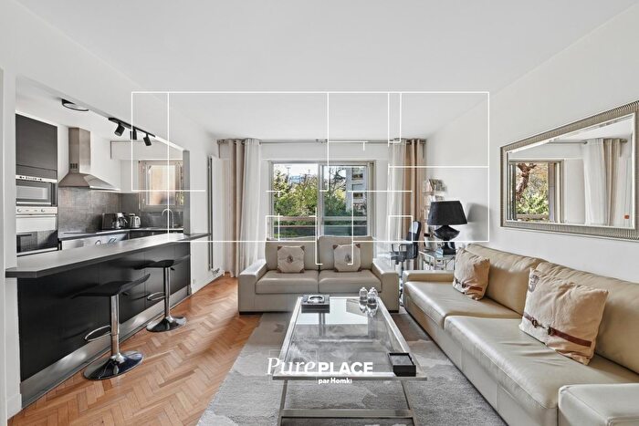 Appartement à vendre - Paris e , Ternes, Maillot - 3 pièces - 2 chambres