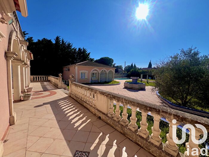 Maison à vendre - Rochefort-du-Gard - 5 pièces - 4 chambres