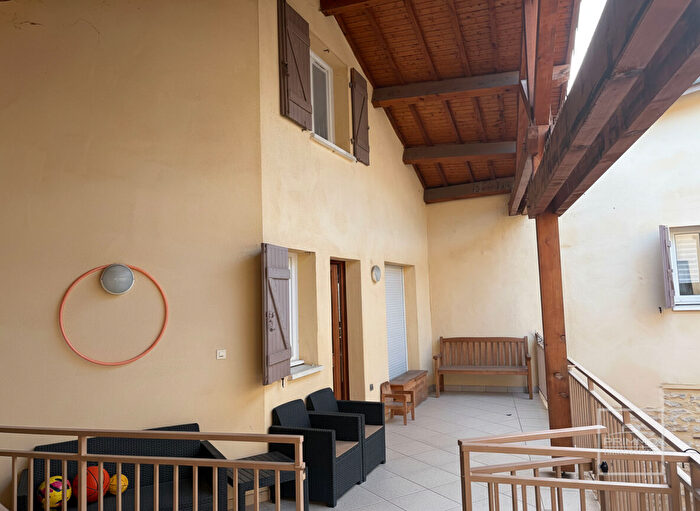 Appartement à vendre - Les Chères - 2 pièces - 1 chambre