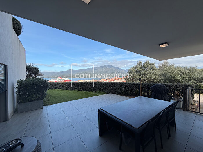 Appartement à vendre - Propriano - 3 pièces - 3 chambres