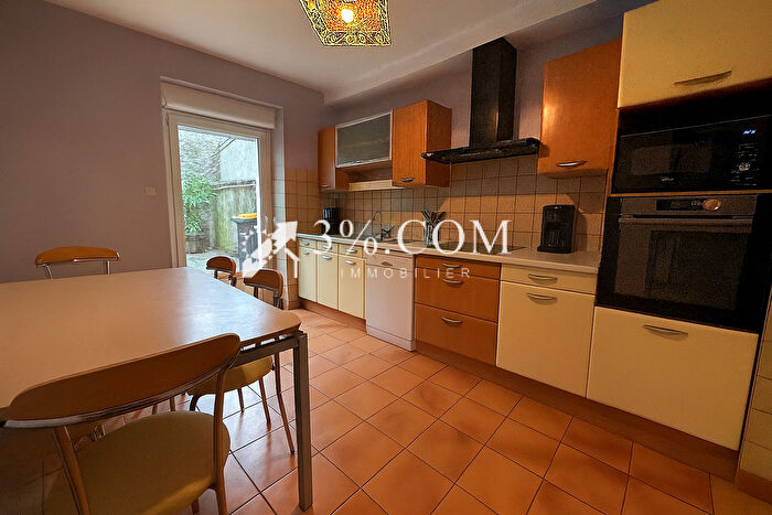 Maison à vendre - Dombasle-sur-Meurthe - 8 pièces - 5 chambres