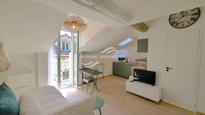 Le Port, Nice - Appartement 1 pièce à louer