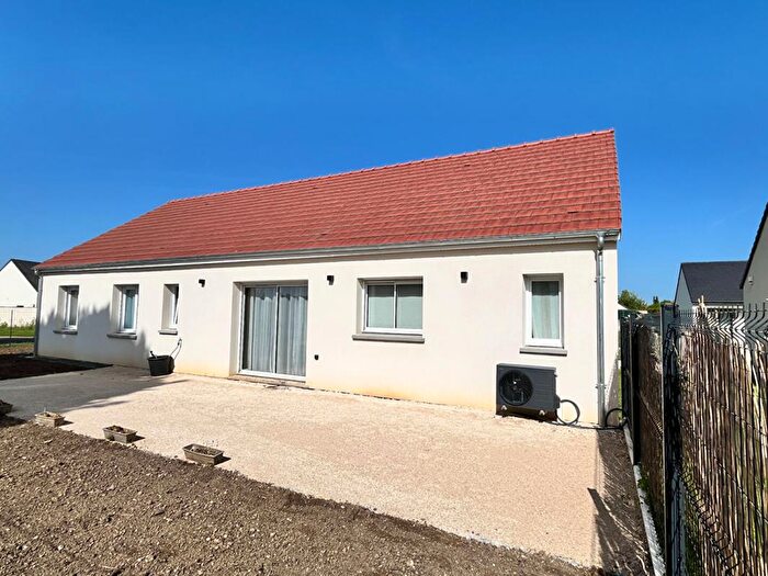 Sainville - Maison 5 pièces à vendre