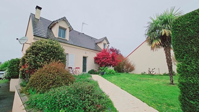 Maison à vendre - Bourges, Val dAuron, Hameau de Gionne, Mazières, Pijolins - 6 pièces - 5 chambres