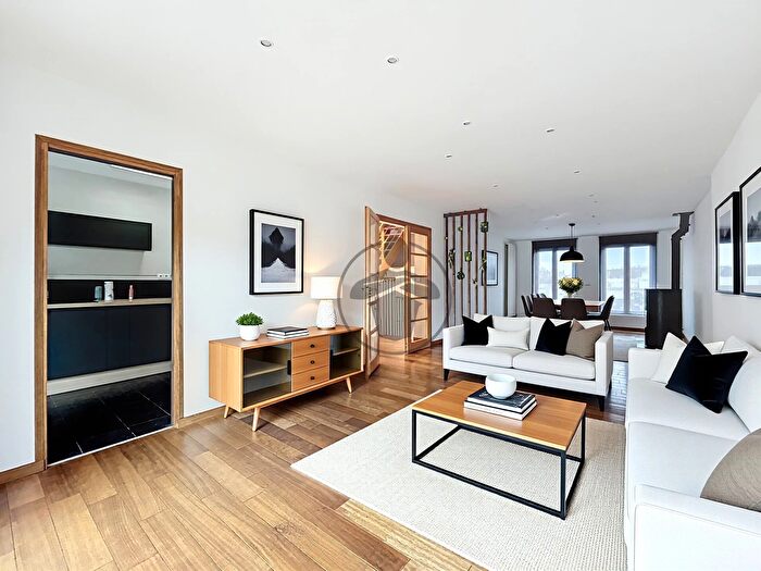 Maison à vendre - Saint-Quentin, Centre-ville - 5 pièces - 3 chambres