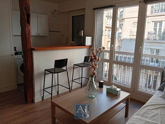 Appartement à louer - Porte Dauphine, Paris ème arrondissement - 1 pièce