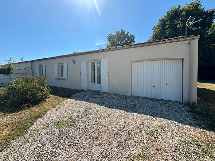 Maison 4 pièces à vendre - Breuil-Magné