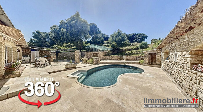 Maison à vendre - Vénéjan - 11 pièces - 6 chambres