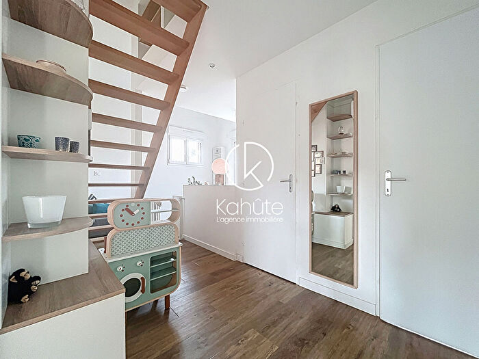 Collonges-au-Mont-d'Or : Maison 6 pièces à vendre