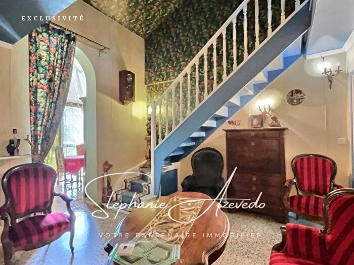 Maison à vendre - Nîmes, Gare - 6 pièces - 4 chambres