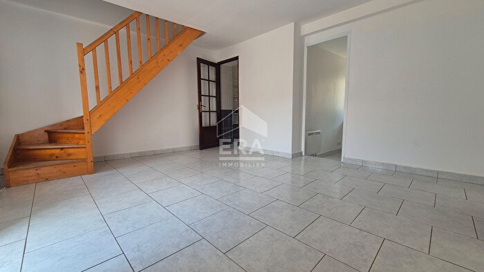Évry-Grégy-sur-Yerre : Maison 4 pièces à vendre