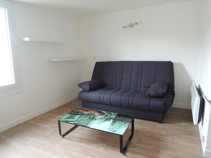 Appartement à louer - Poitiers, Trois Quartiers - 1 pièce