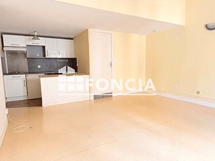 Appartement à louer - Centre-Hôtel de Ville, Limoges - 1 pièce