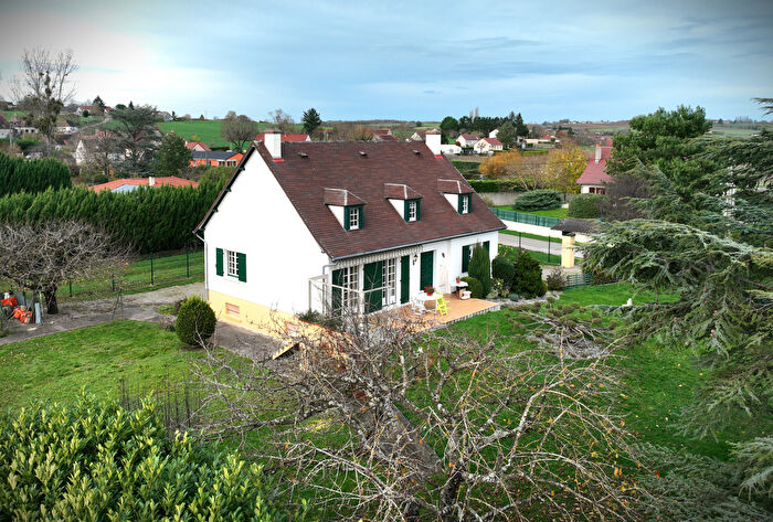 Maison à vendre - Saulcet - 6 pièces - 4 chambres
