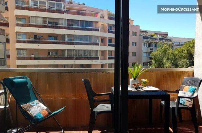Centre Ville, Antibes - Appartement 1 pièce à louer