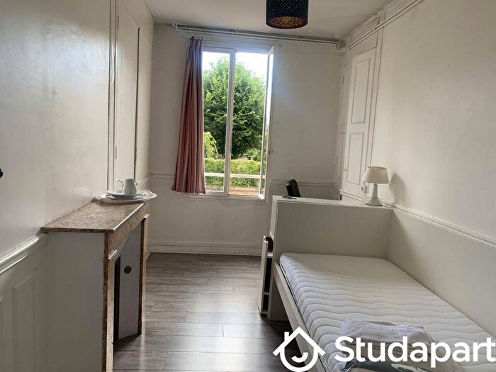 Appartement à louer - Centre Ville-Petit Margny, Compiègne - 1 pièce - 1 chambre