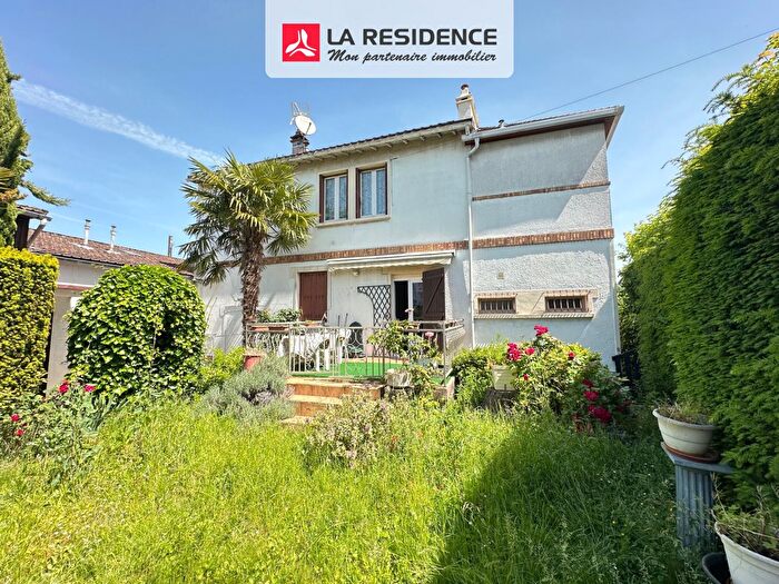 Stains : Maison 7 pièces à vendre