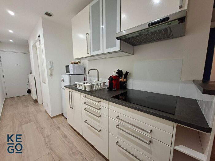 Appartement à louer - Strasbourg, Centre-ville, Mairie - 2 pièces - 1 chambre