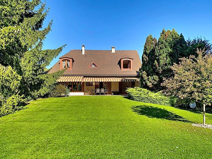 Mandres-les-Roses : Maison 6 pièces à vendre