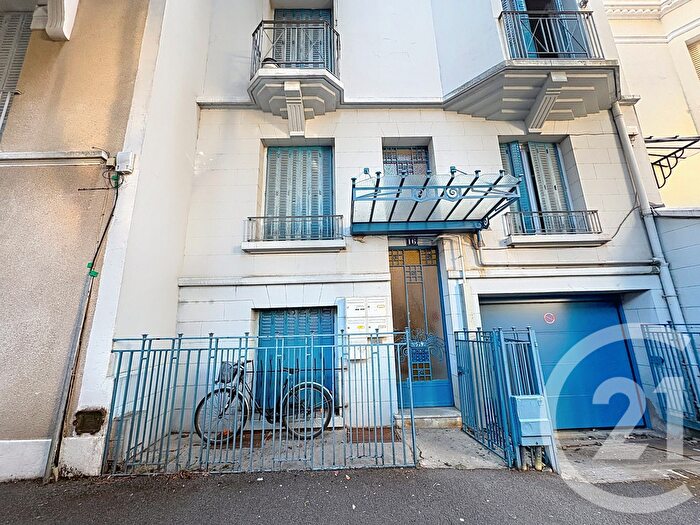 Vichy, Quartier de France - Appartement 2 pièces à louer