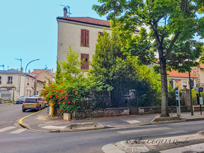 Appartement à vendre - Choisy-le-Roi, Gondoles - 1 pièce