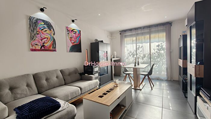 Appartement à vendre - La Garde, Le Village - 3 pièces - 2 chambres