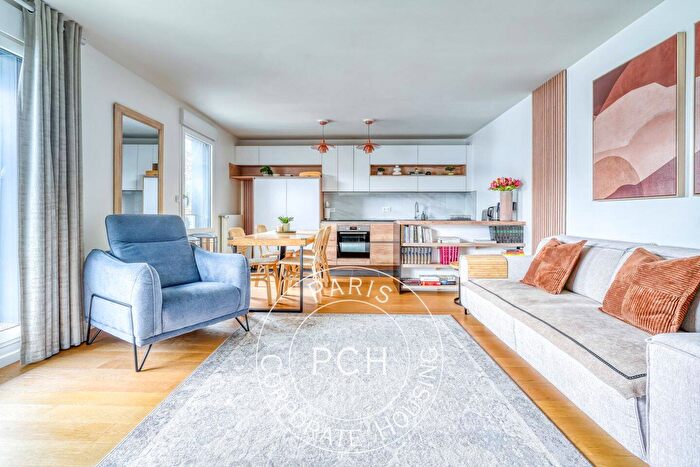 Appartement à louer - Plateau-Mont Valérien, Rueil-Malmaison - 4 pièces - 3 chambres