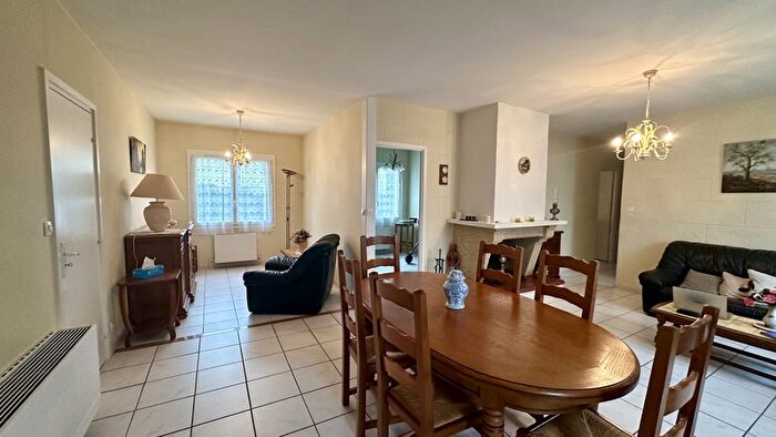 Maison à vendre - Fargues-Saint-Hilaire - 4 pièces - 3 chambres