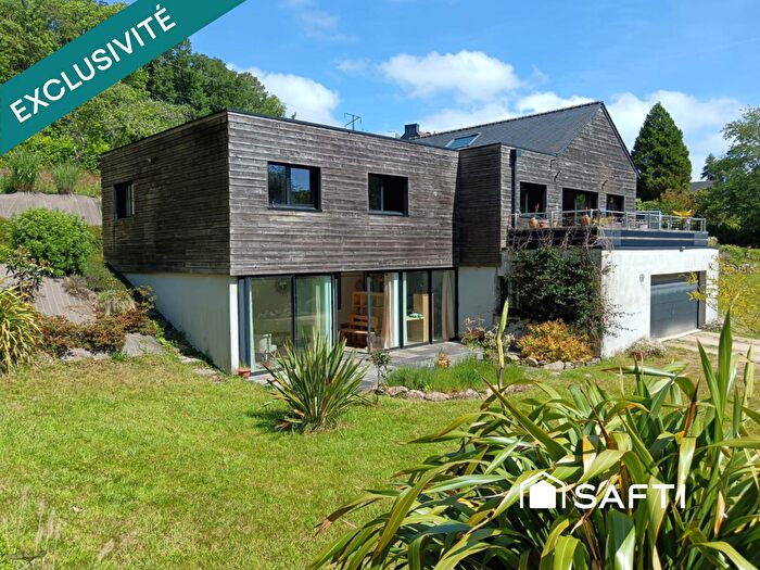 Maison 8 pièces à vendre à Bubry