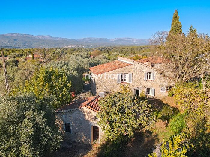 Maison à vendre - Saint-Paul-en-Forêt - 5 pièces - 2 chambres