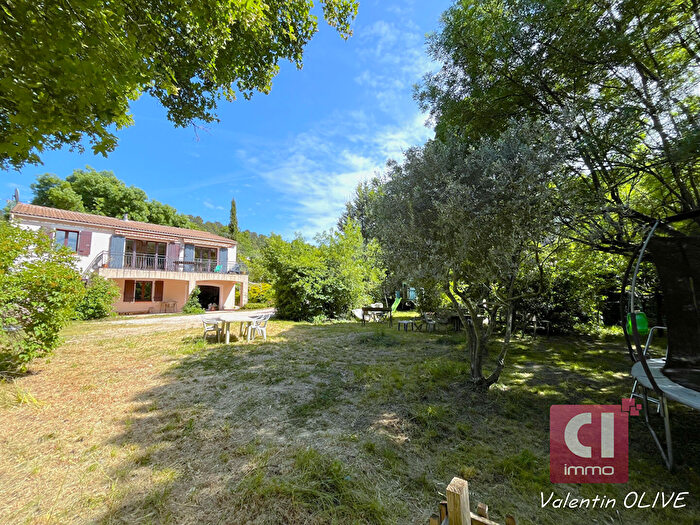 Mazaugues : Maison 5 pièces à vendre