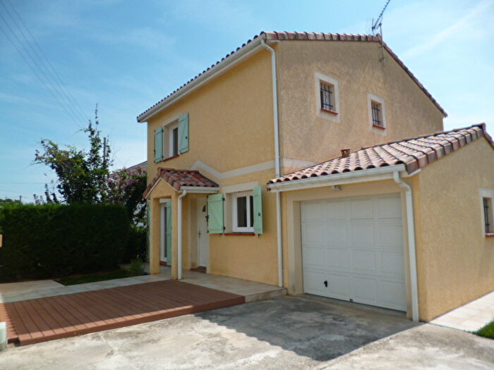 Appartement à louer - Saint-Jean-du-Falga - 4 pièces - 3 chambres