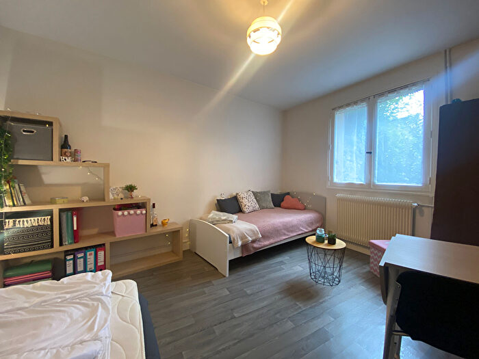 Limoges, Centre-ville, Hôtel de Ville, Emailleurs : Appartement 1 pièce à louer