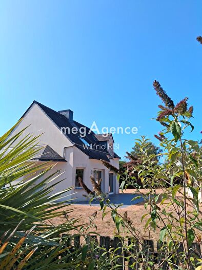 Sainte-Anne-d'Auray : Maison 5 pièces à vendre
