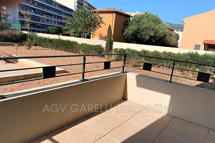 Appartement 3 pièces à louer à Toulon