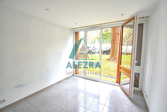 Appartement à louer - La Celle-Saint-Cloud, La Jonchère - 1 pièce