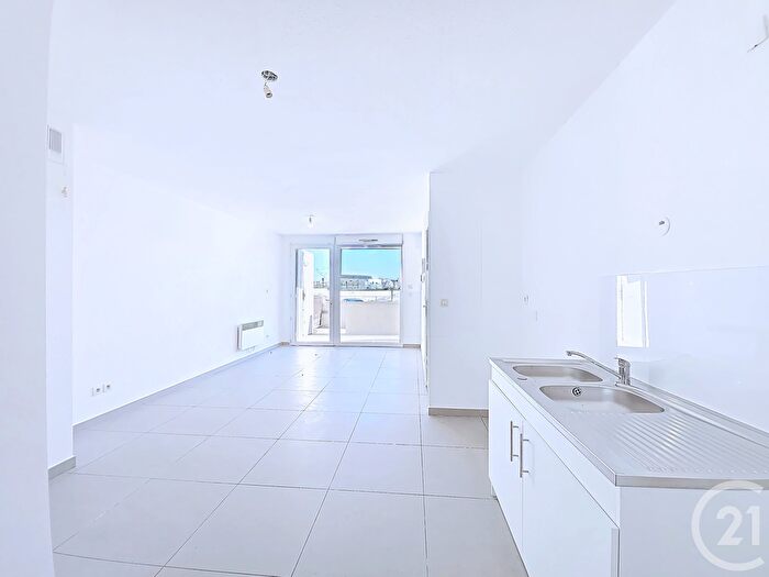 Fos-sur-Mer, Centre-ville, Plages - Appartement 2 pièces à vendre
