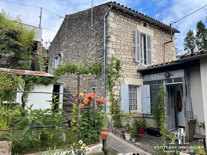 Maison à vendre - Fontenay-le-Comte, Commerce, Marchoux - 4 pièces - 2 chambres