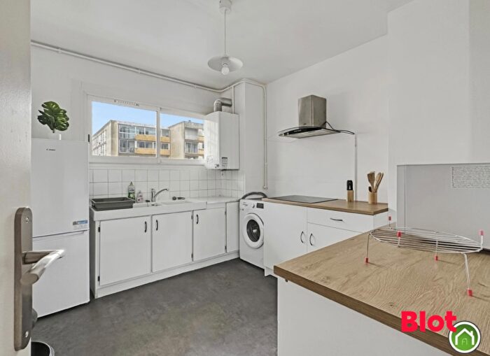 Appartement à louer - Brest, Bellevue - 4 pièces - 3 chambres