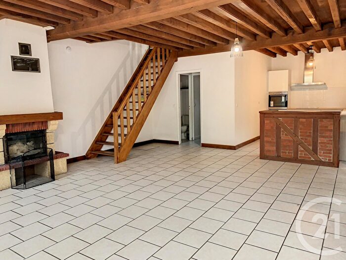 Maison 5 pièces à louer à Saint-Parres-aux-Tertres