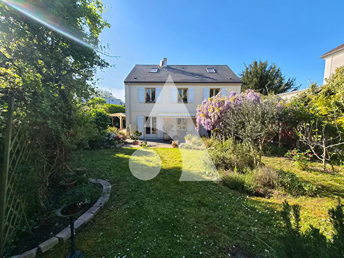 LIsle-Adam : Maison 7 pièces à vendre