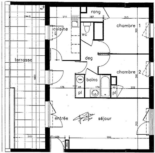 Maisons à vendre et appartements à louer - 3