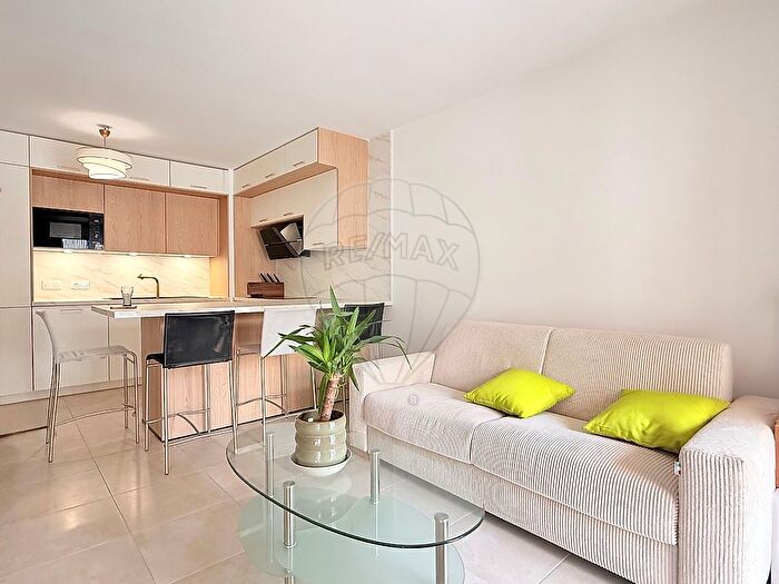 Appartement 2 pièces à vendre - Nice, Corniche Fleurie