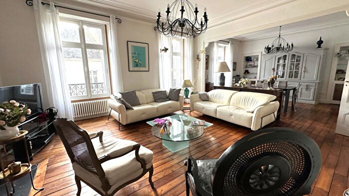 Appartement à vendre - Vannes, Centre-ville, Le Port - 6 pièces - 4 chambres