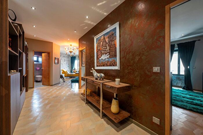 Appartement à vendre - Souillac - 6 pièces - 2 chambres